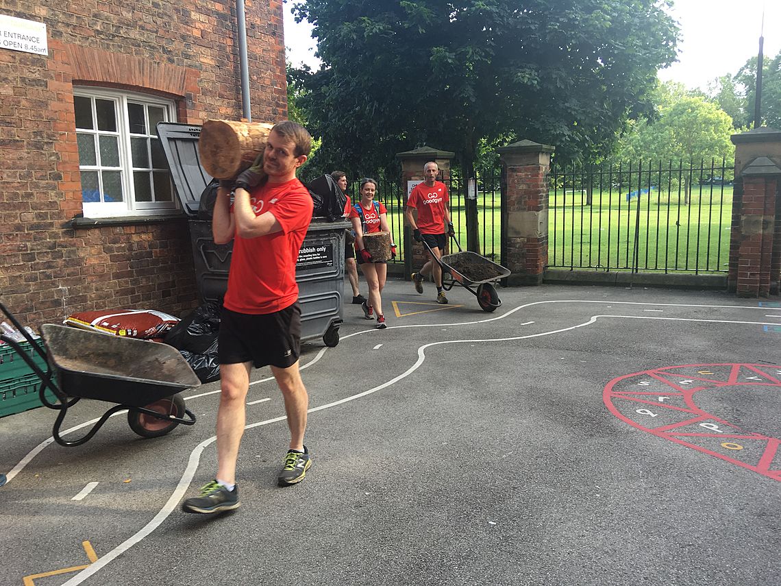 GoodGym relay raises hundreds for Move the Masses - Move Mates